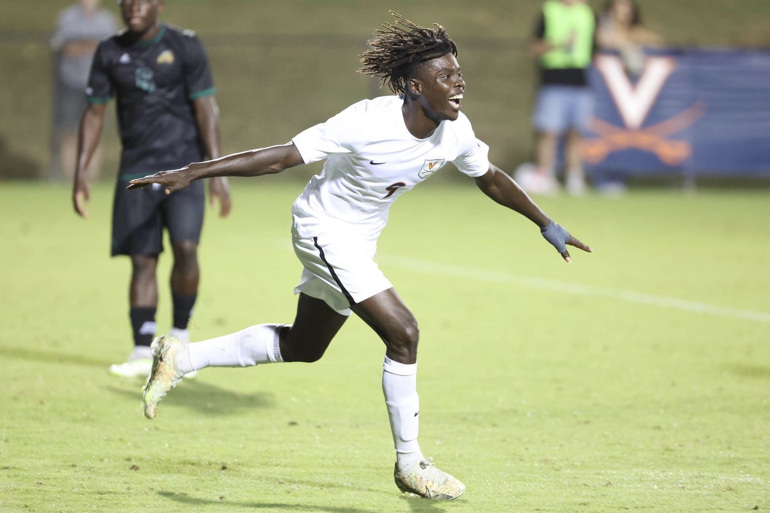 Stephen Annor: The Freshman Sensation from Accra, Ghana | WUVA